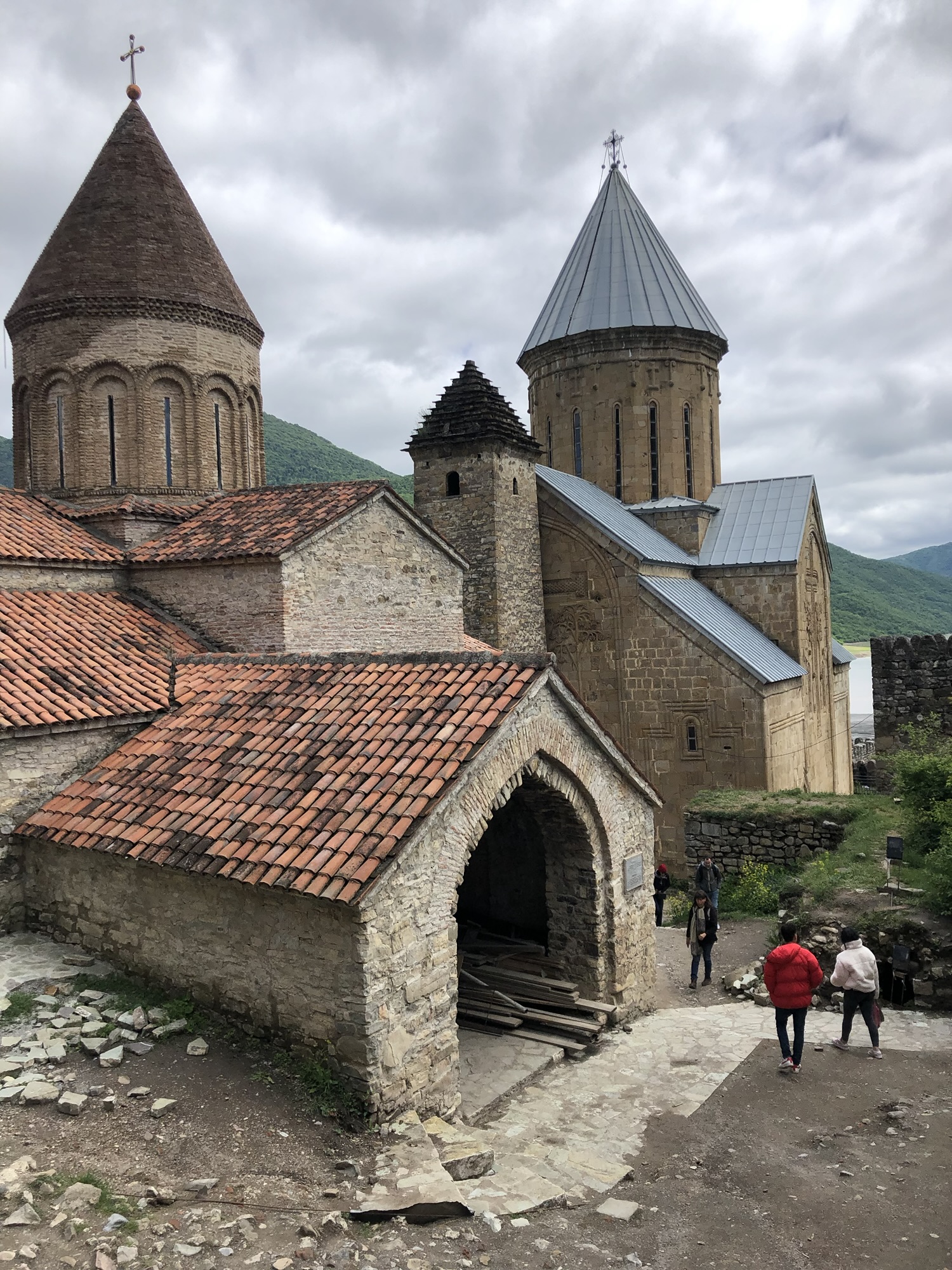 DAILY PHOTO: Ananuri Fortress | Tiger Riding for Beginners