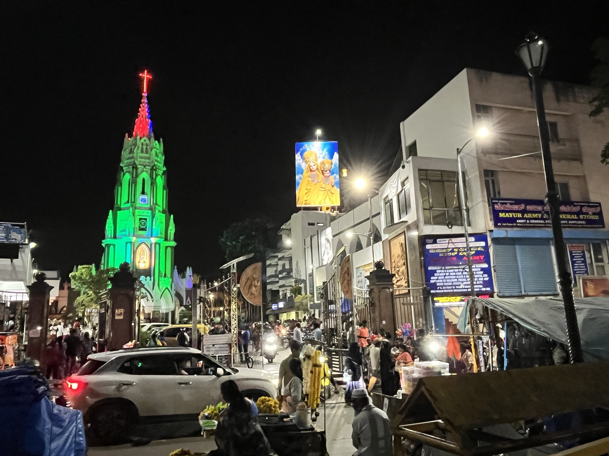 DAILY PHOTO: Shivajinagar by Night, Bangalore | Tiger Riding for Beginners