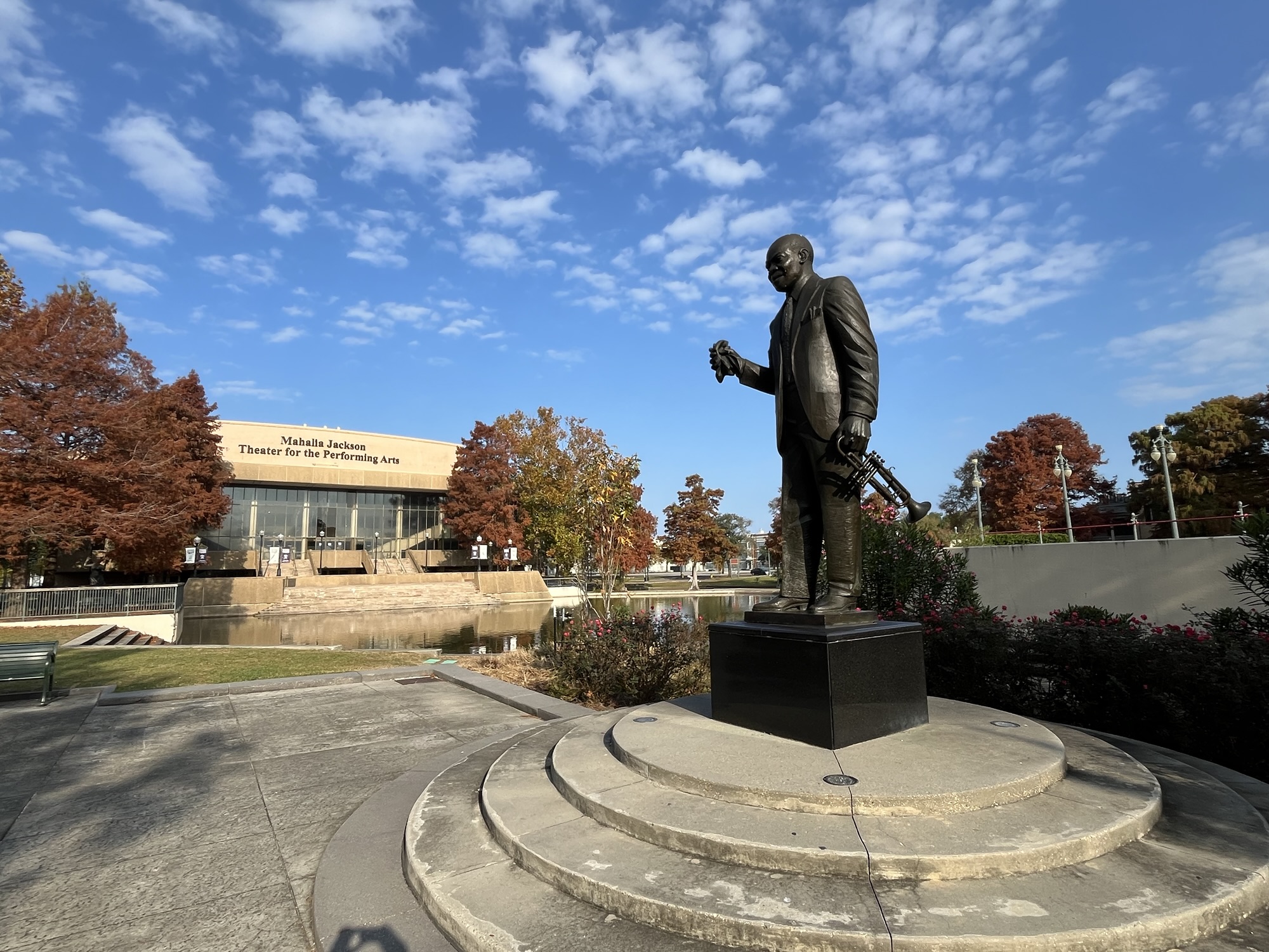 DAILY PHOTO: Louis Armstrong Statue in Front of Mahalia Jackson Theater ...